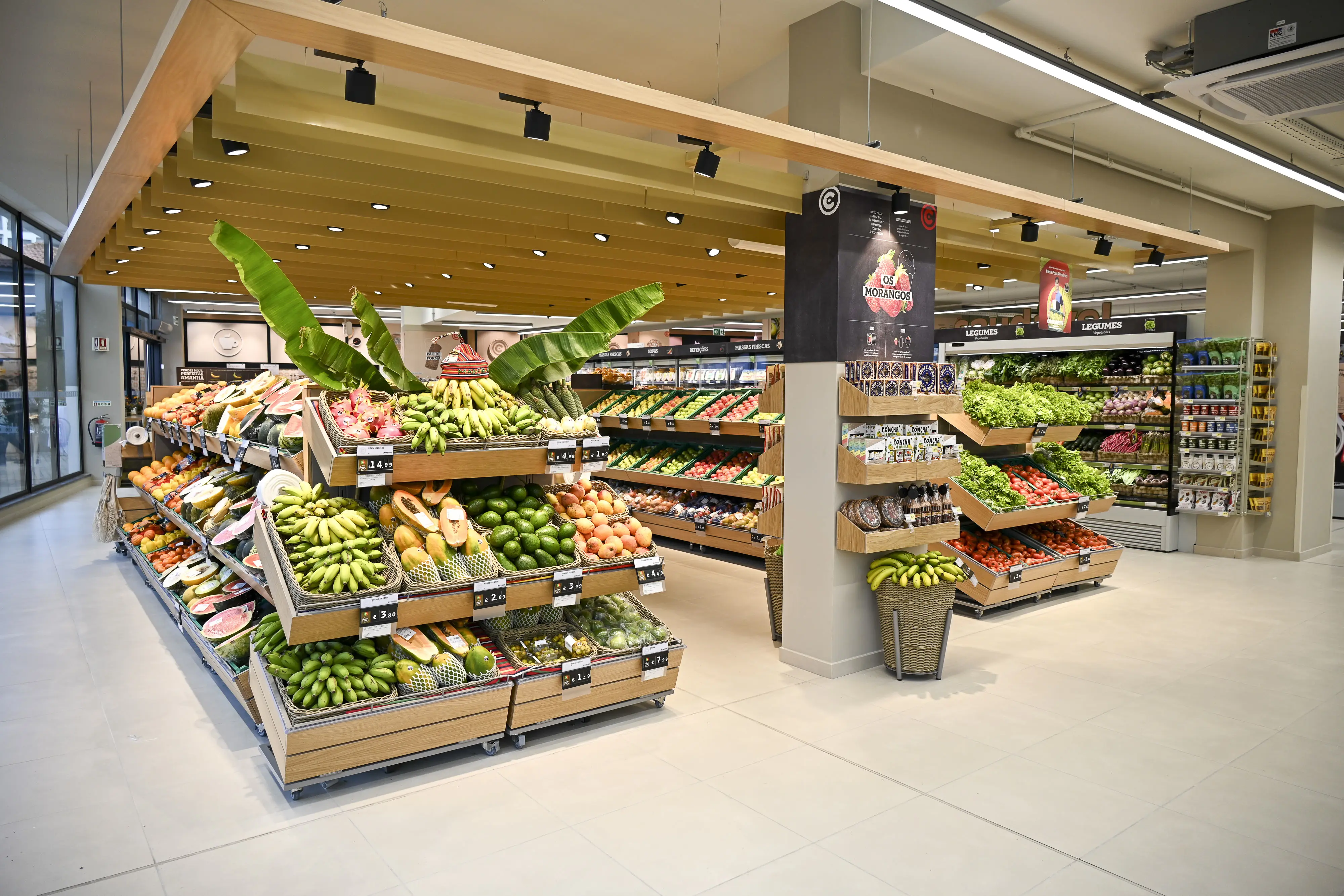 Loja Continente Modelo Monumental | Continente